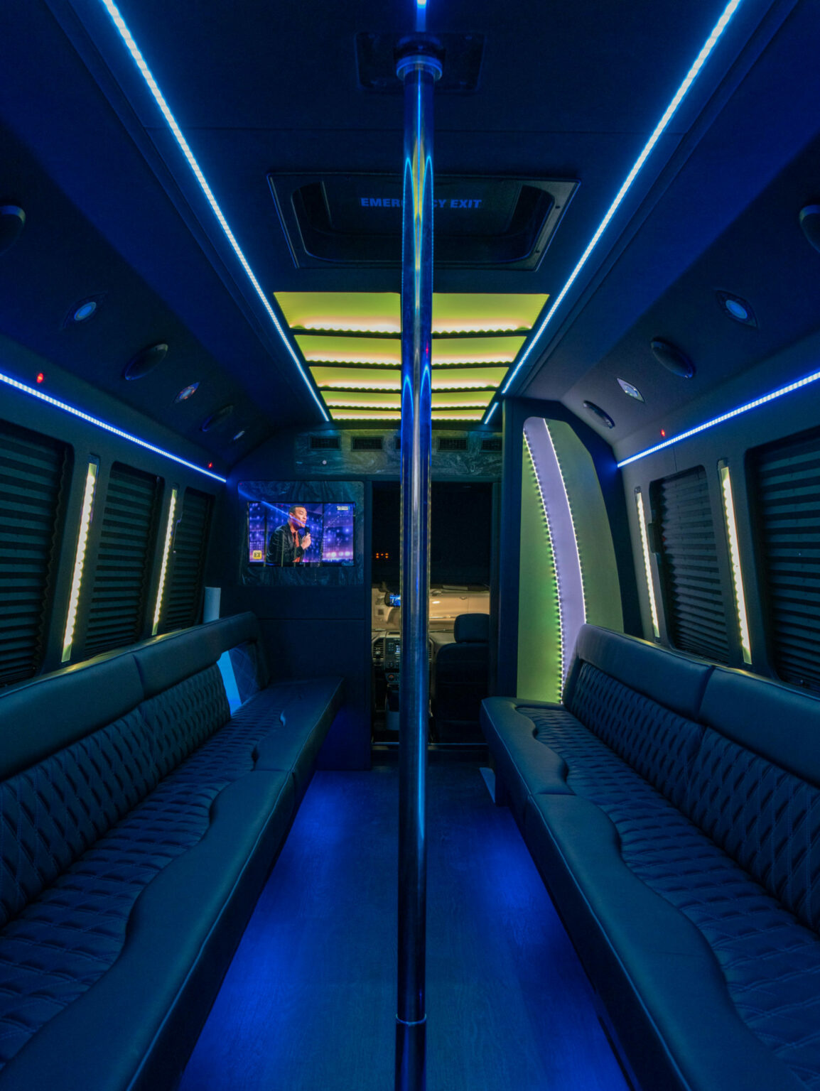 Cincinnati & Dayton's Top Limo and Party Bus | Wright Limo & Party Bus