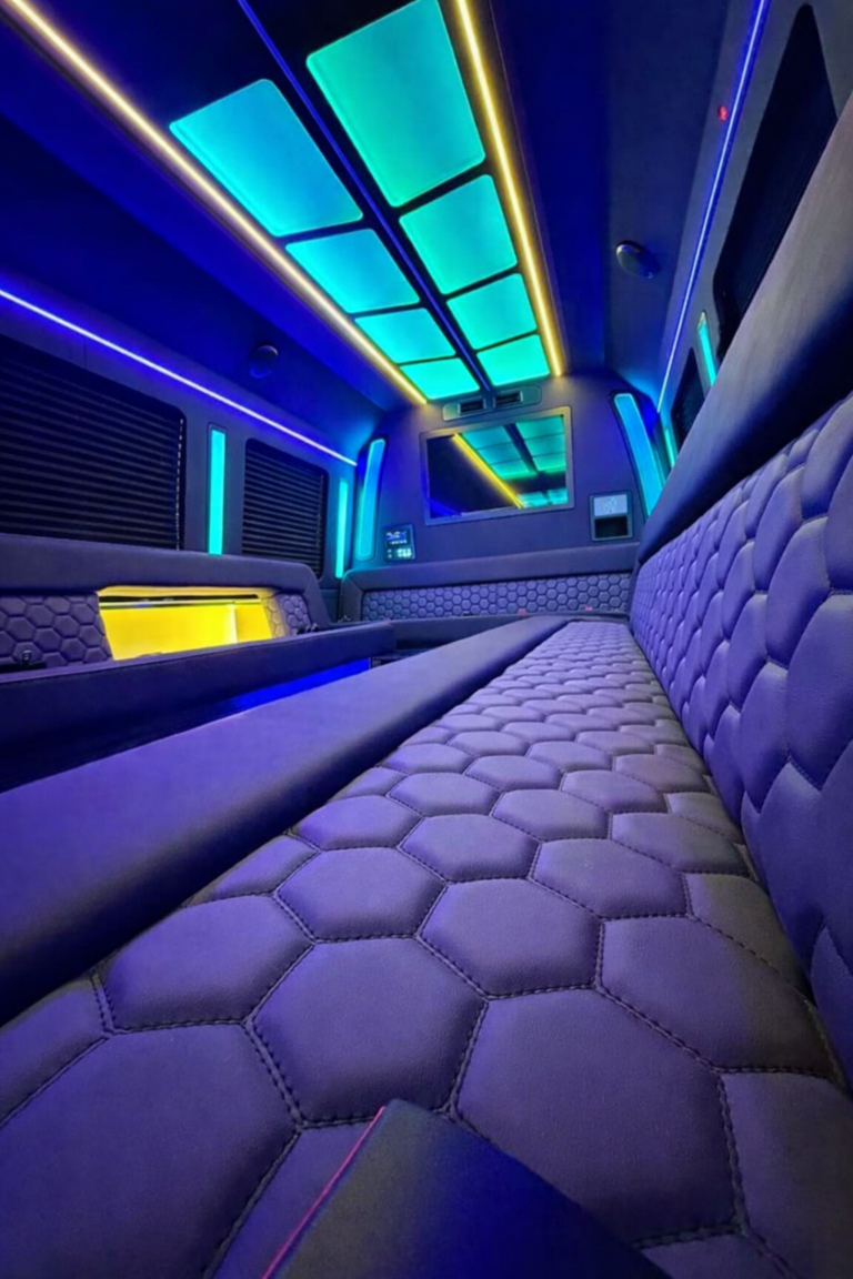 Cincinnati & Dayton's Top Limo and Party Bus | Wright Limo & Party Bus